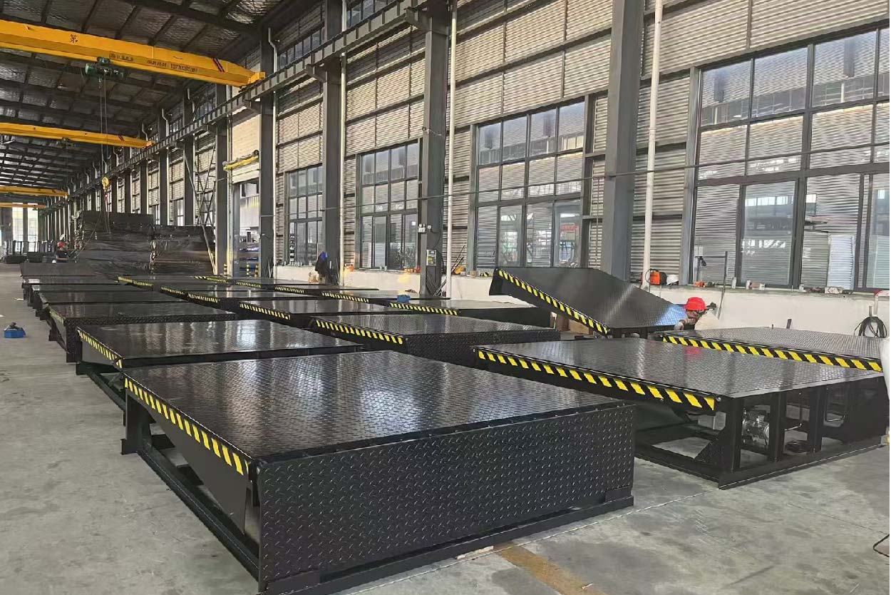 Hydraulic Dock Leveler | Efficiency & Safety | Dock Leveler Manufacture